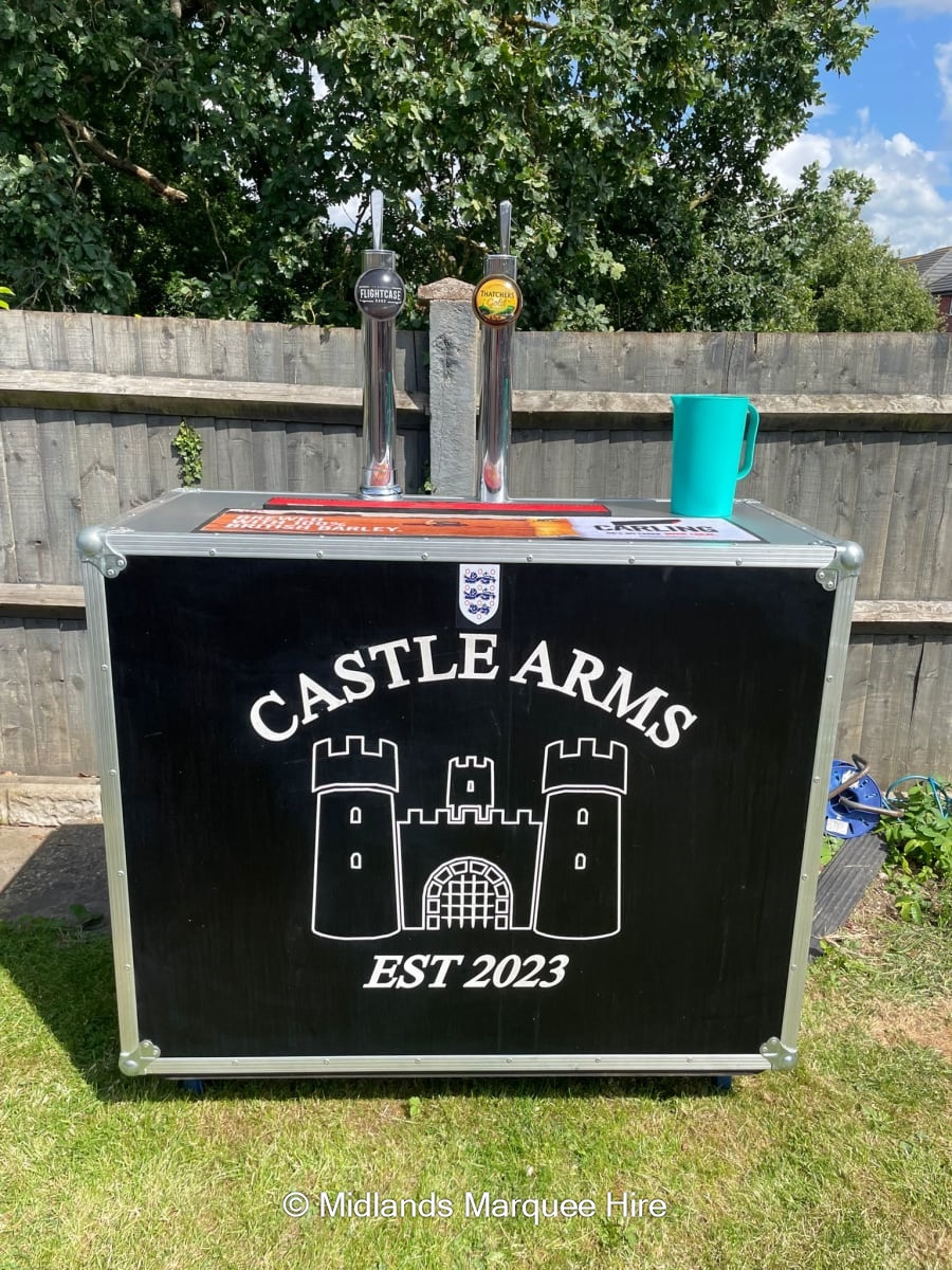 Portable Bar Hire Midlands | Castle Arms Pub Bar